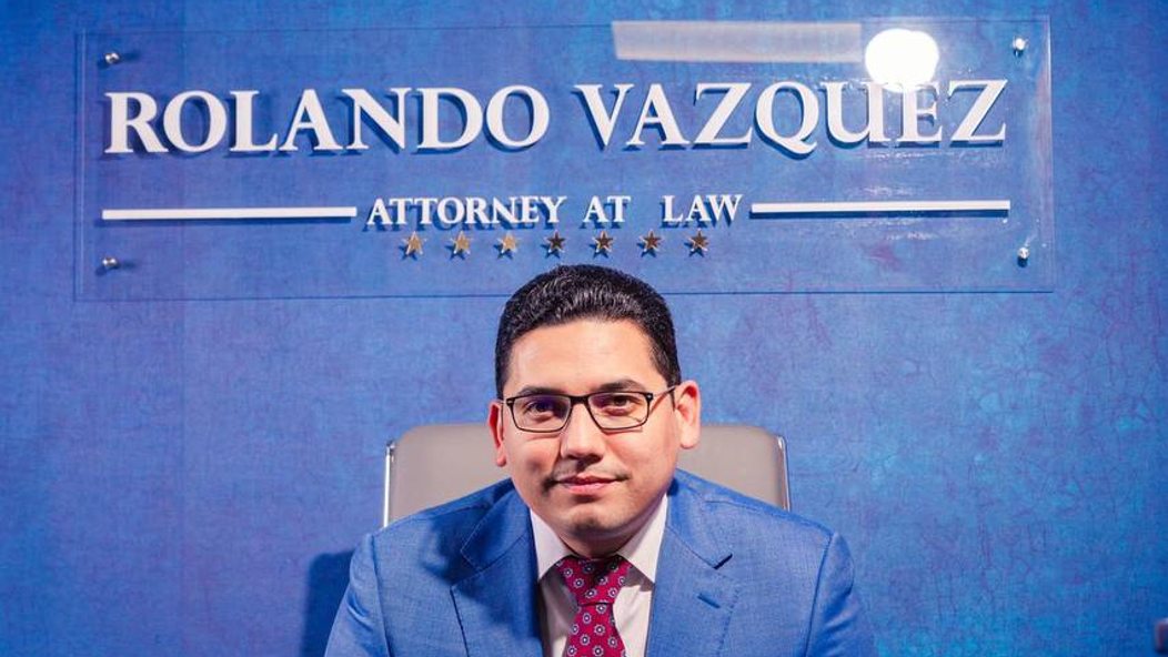 Rolando Vazquez, el abogado conocido como el ángel de la frontera