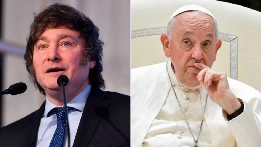 EN VIDEO: El efusivo abrazo que le dio Milei al papa Francisco durante ...