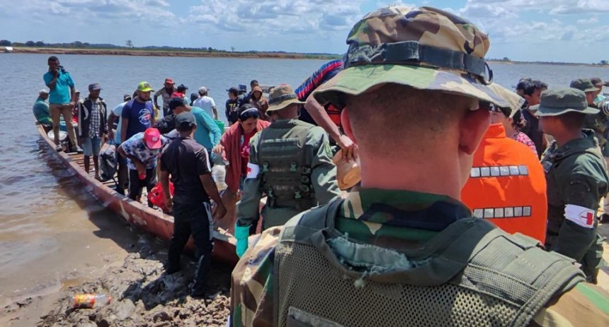 Más de 1500 mineros fueron desalojados de la mina Bulla Loca