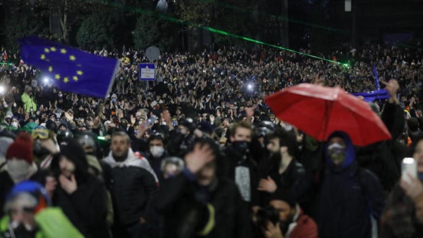 Los impactantes videos de Georgia tras tres días de protestas
